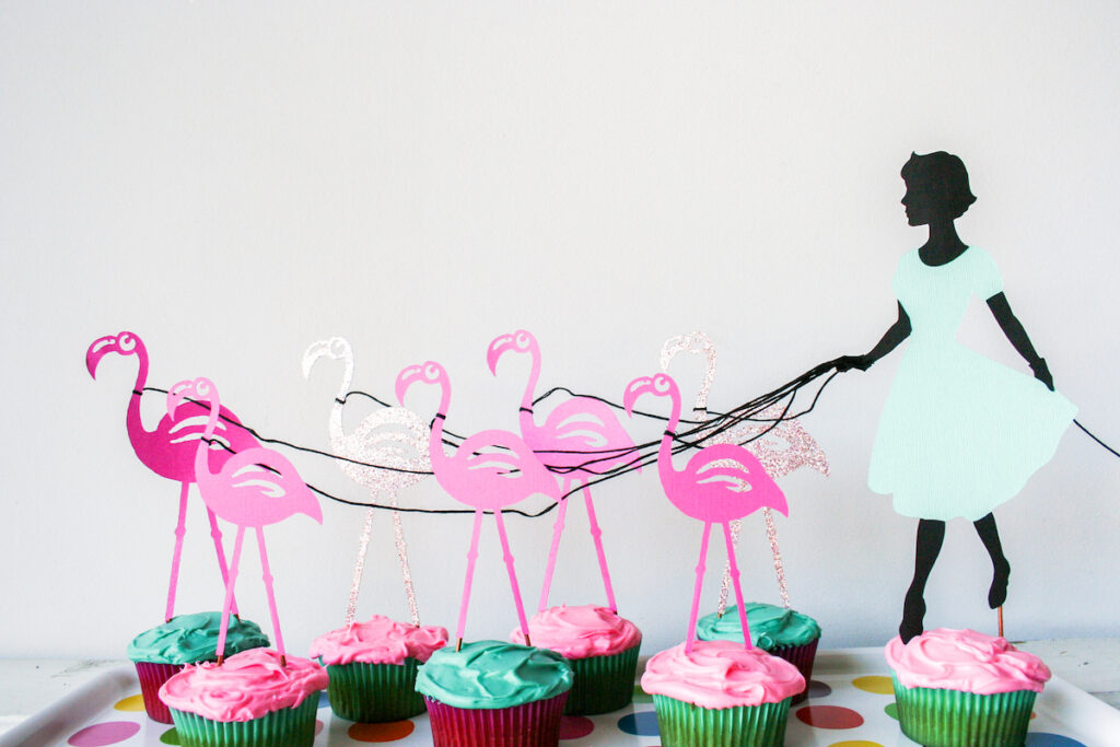 DIY Cricut Flamingo Walker Cake or Cupcake Topper – Salty Canary