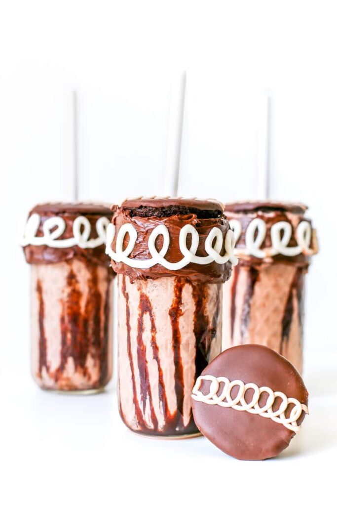 Hostess Cupcake Milkshake Recipe – Salty Canary