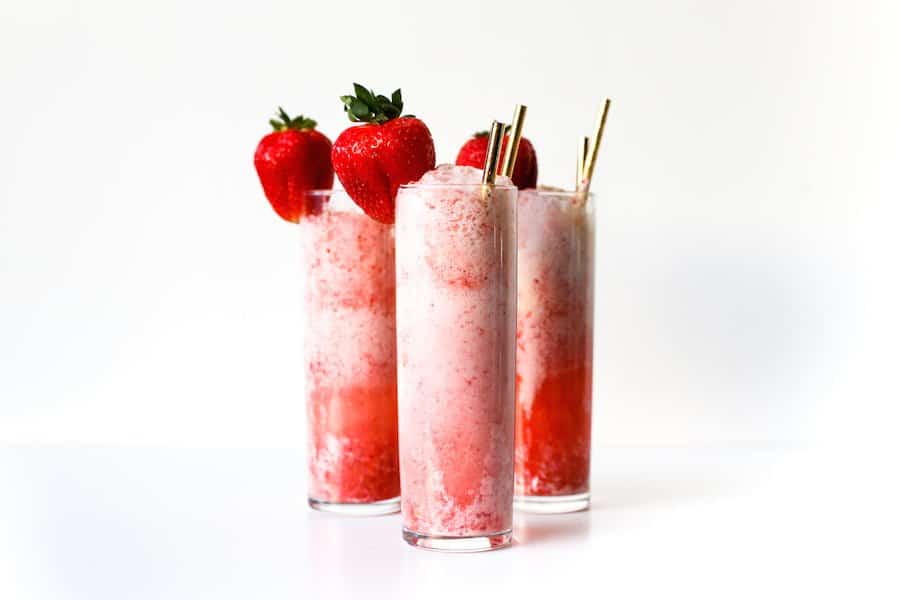 Strawberry Champagne Floats Recipe – Salty Canary