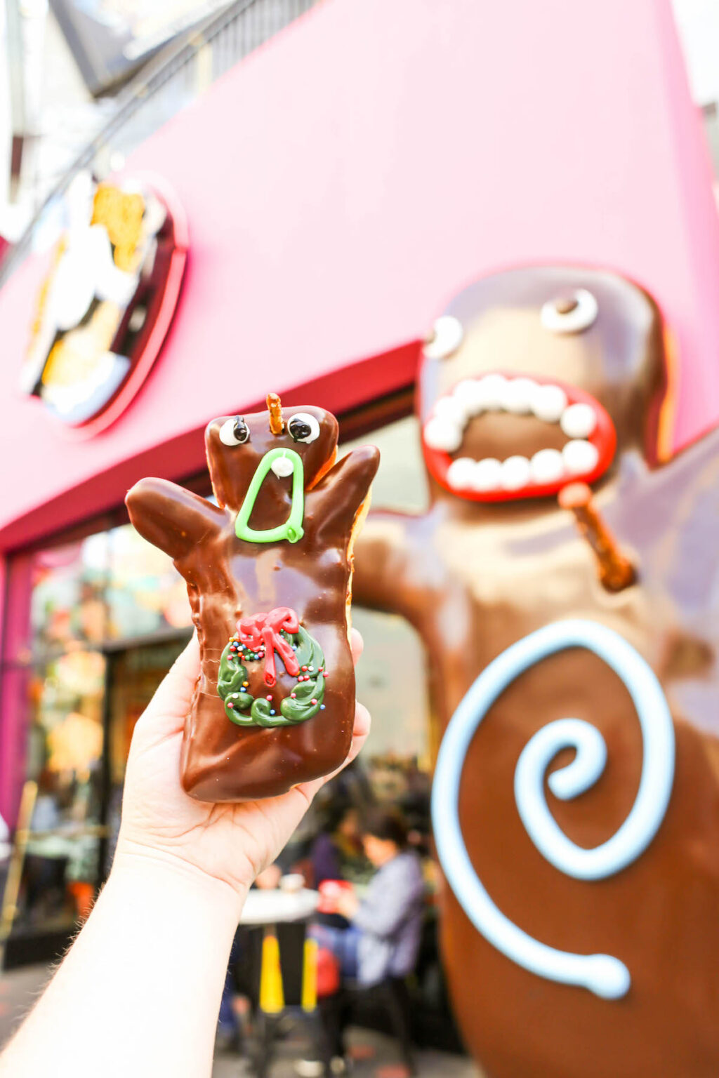 Lard Lad Simpsons Donuts at Universal Studios Hollywood - Salty Canary