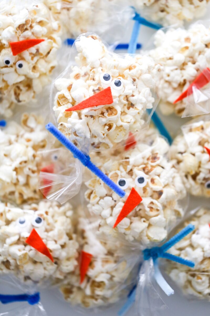 DIY Snowman Popcorn Treat Balls – Salty Canary